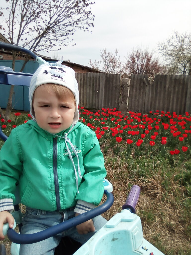 Eczaneler Туб. Диспансер, Mayskiy, foto