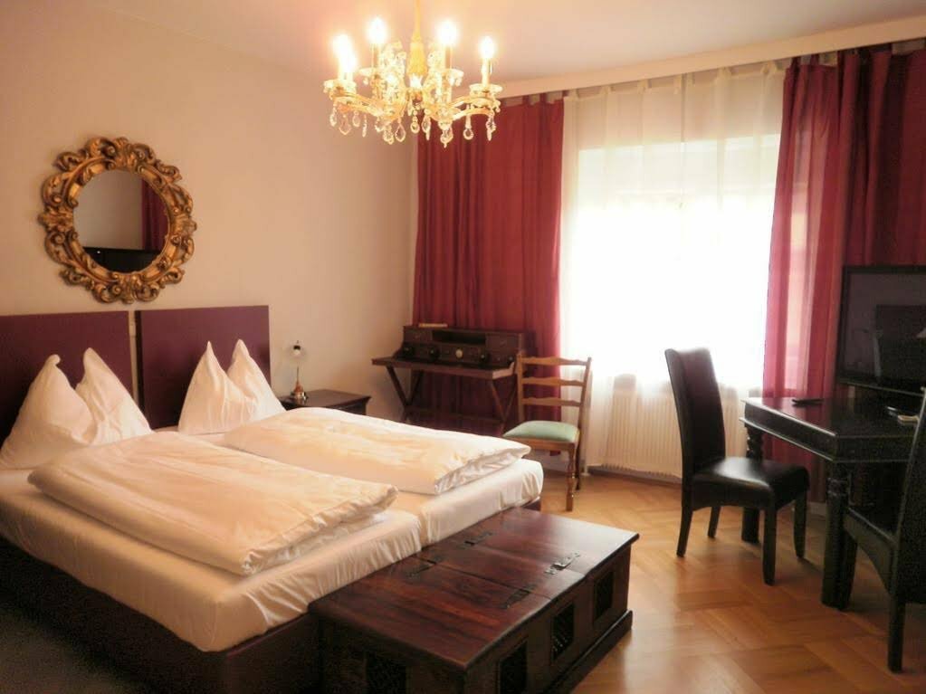 Otel Stadtvilla Auerhahn, Yukarı Avusturya, foto