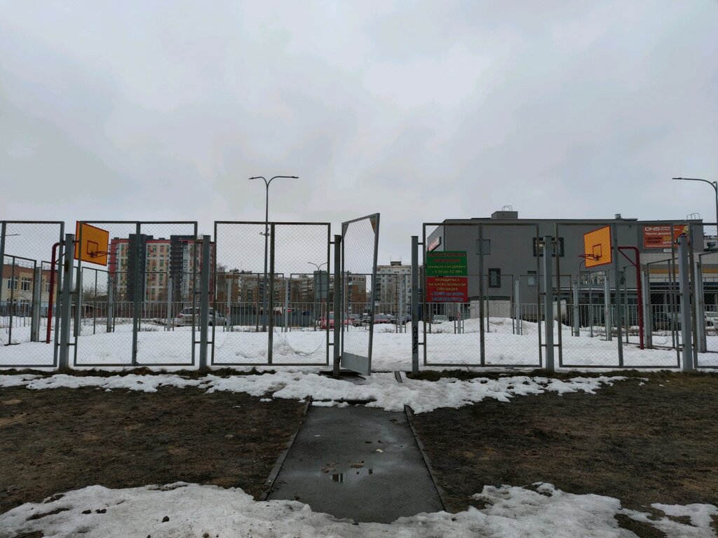 Spor alanı Баскетбольная площадка, Nijni Novgorod, foto
