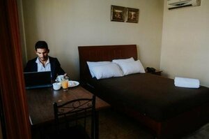 Hotel Onix Gold (Guayas, Guayaquil, Calle Luis Urdaneta), otel  Guayaquil'den