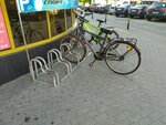 Bicycle parking (Teatralnaya Street No:21), bisiklet park yerleri  Kaliningrad'dan