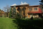 U Yaroslava (vulytsia Svobody No:233), resort oteller, tesisler  Yaremcha'dan