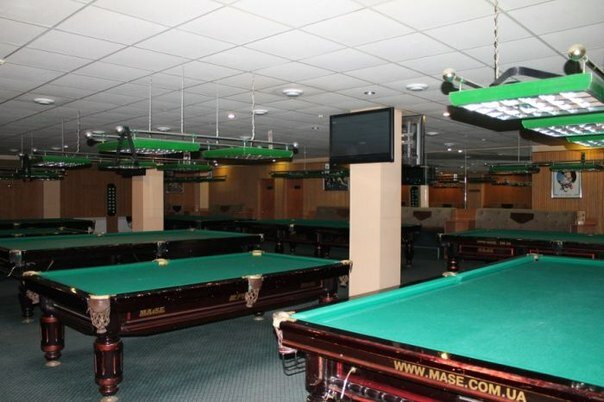 Bilardo salonları Kafe-bilyardnaya Atmosfera, Krivoi Rog, foto