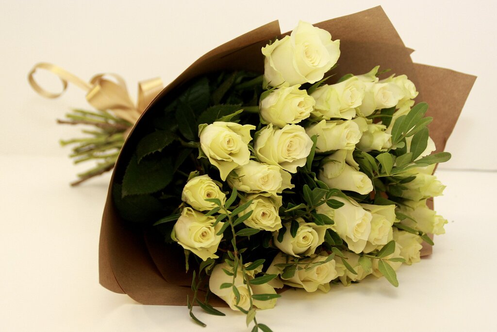 Çiçekçiler Tsvety V posyolke Borisoglebskom, Yaroslavskaya oblastı, foto