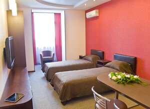Siesta (Heroes of Kharkov Avenue No:131В), otel  Harkiv'den