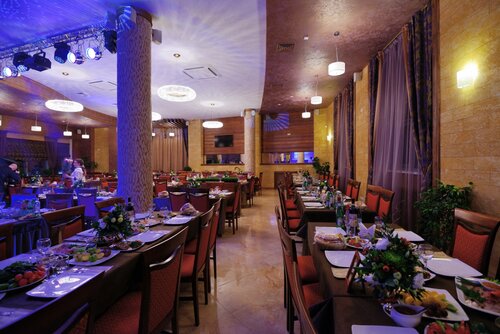 Restoran Villa Oasis, Nijni Novgorod, foto