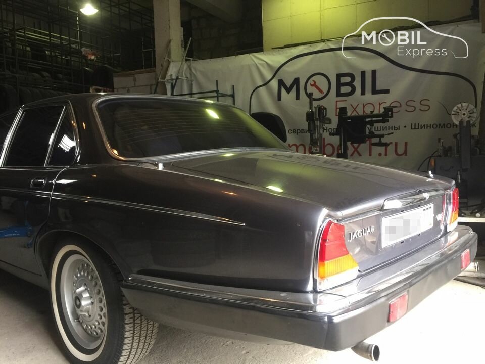 Jant ve lastikçiler Mobex, Moskova, foto