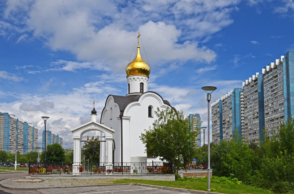 Ortodoks kiliseleri Church of the Holy Royal Passion-Bearers, Moskova, foto