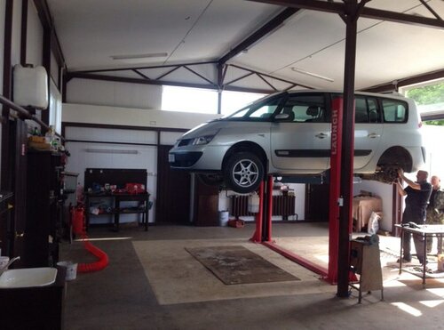 Otomobil servisi Top Gir Lepesy ChUP, Kobrin, foto