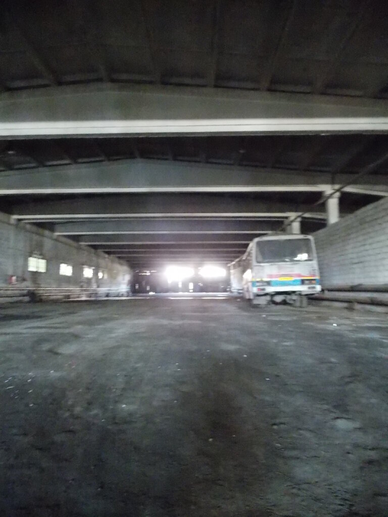 Depo hizmetleri Garazhno-stoyanochny kompleks, sklad, Rej, foto