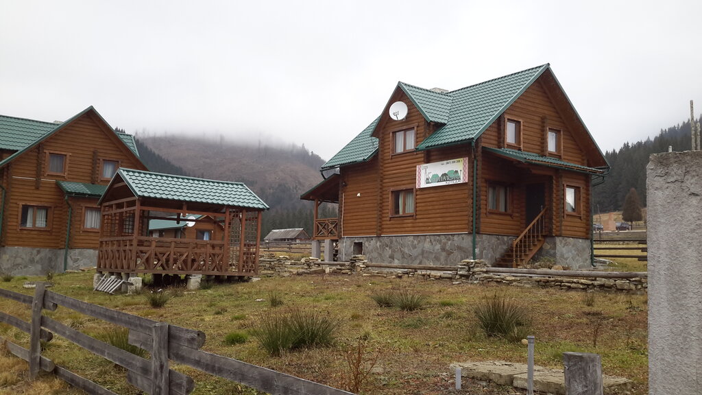 Otel Karpatskiye Kottedzhi, Yaremcha, foto