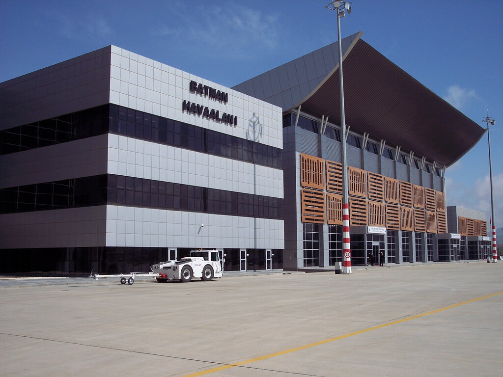 Havaalanları Batman Havalimanı, Batman, foto