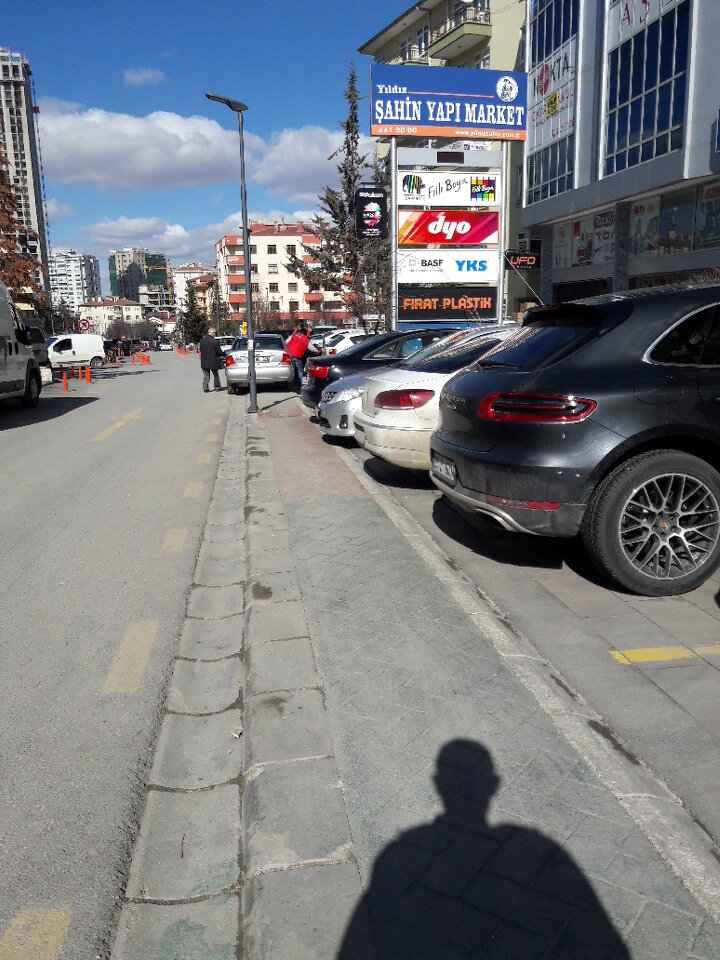 i̇nşaat firmaları Ahk Hali Tekstil Tur. İnş. Gida San. İç Ve Diş, Ankara, foto