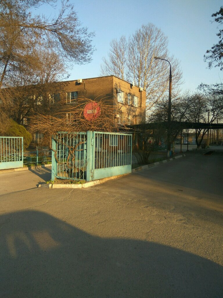 Acil yardım hizmeti Zaporozhskaya spetsializirovannaya stantsiya skoroy meditsinskoy pomoshchi, Zaporoje, foto