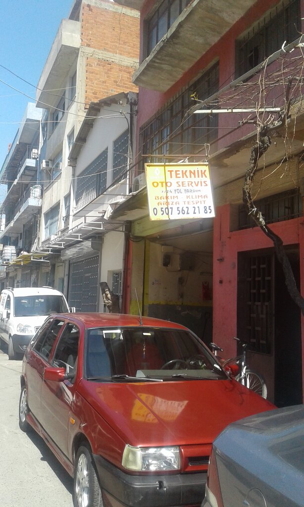 Otomobil servisi Teknik Oto Servis, İzmir, foto