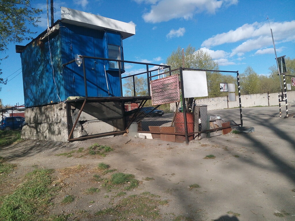 Otoparklar Avtostoyanka, Nijni Tagil, foto