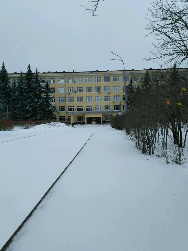 Eğitim altyapısı Nngu im. N. I. Lobachevskogo, fizichesky fakultet, Nijni Novgorod, foto