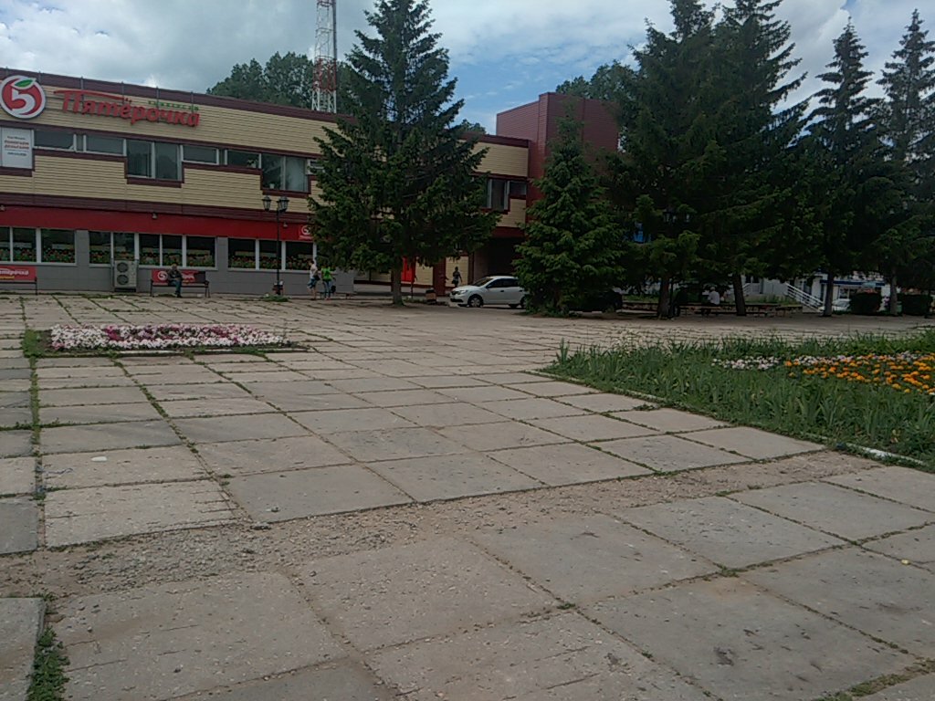 Süpermarket Pyatyorochka, Tolyatti (Togliatti), foto