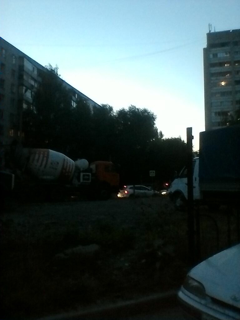 Otoparklar Автостоянка, Kazan, foto