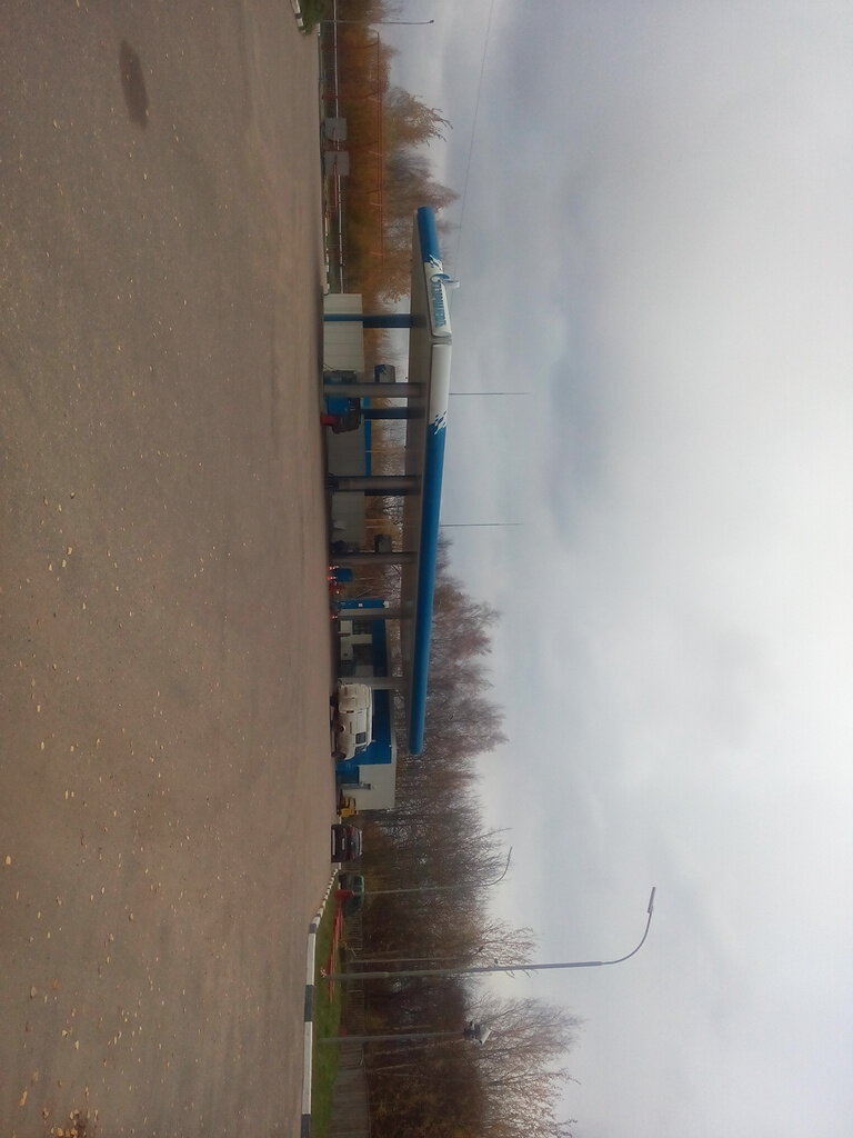 Benzin istasyonu Gazpromneft, Yaroslavskaya oblastı, foto