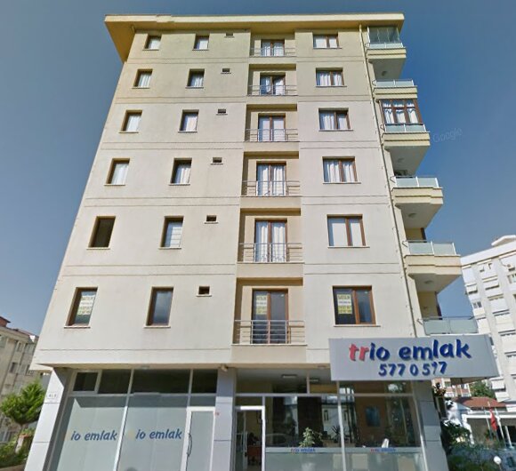 Emlak ofisi Trio Emlak, İstanbul, foto