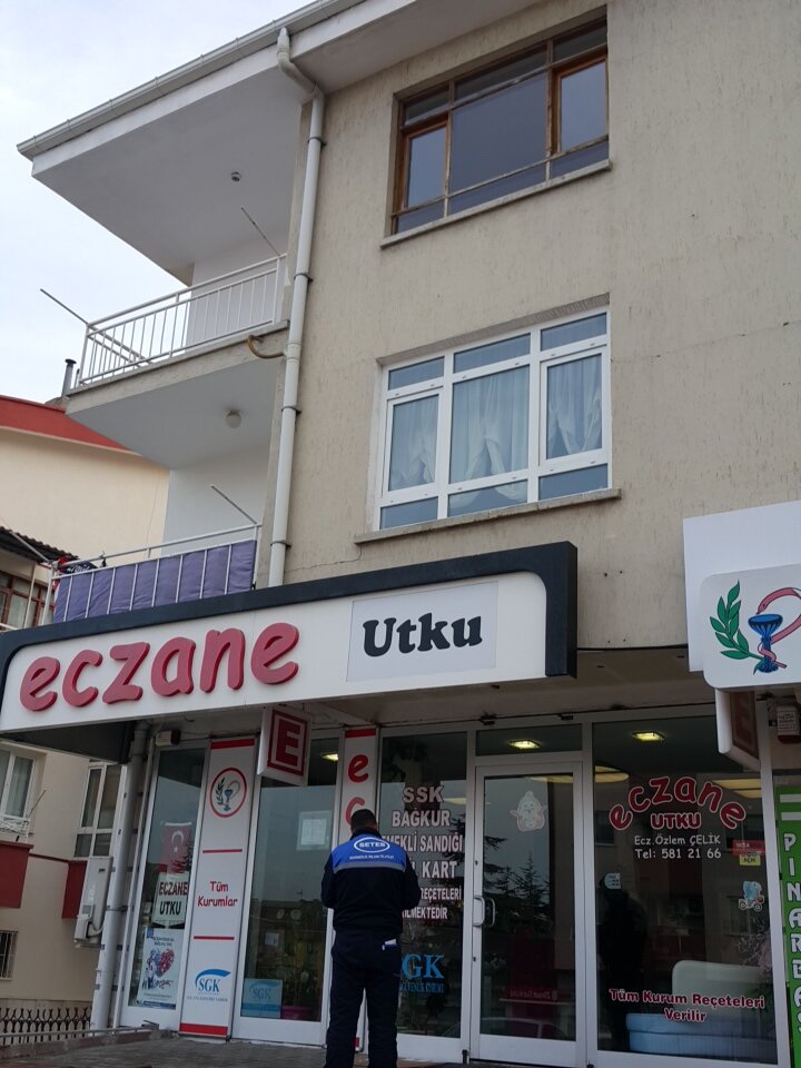 Eczaneler Utku Eczanesi, Ankara, foto