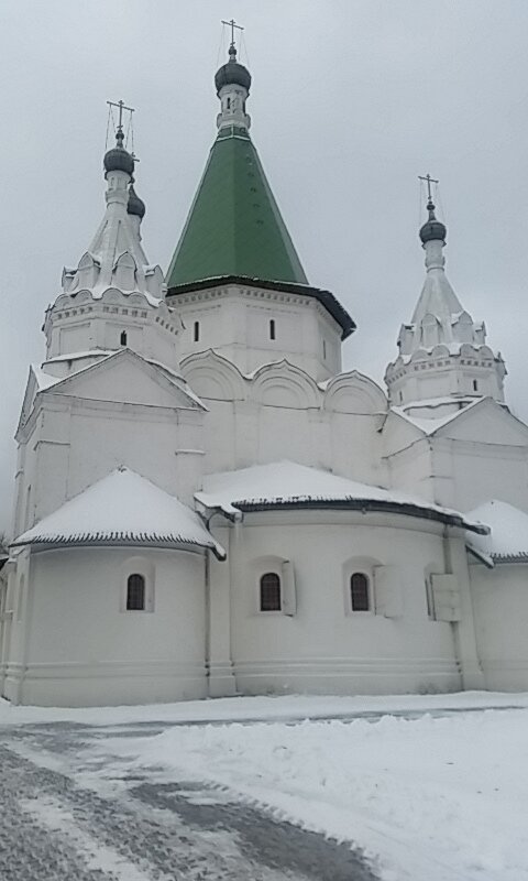 Şapel, haç anıtı Chapel of Saint Cyprian, Moskova, foto