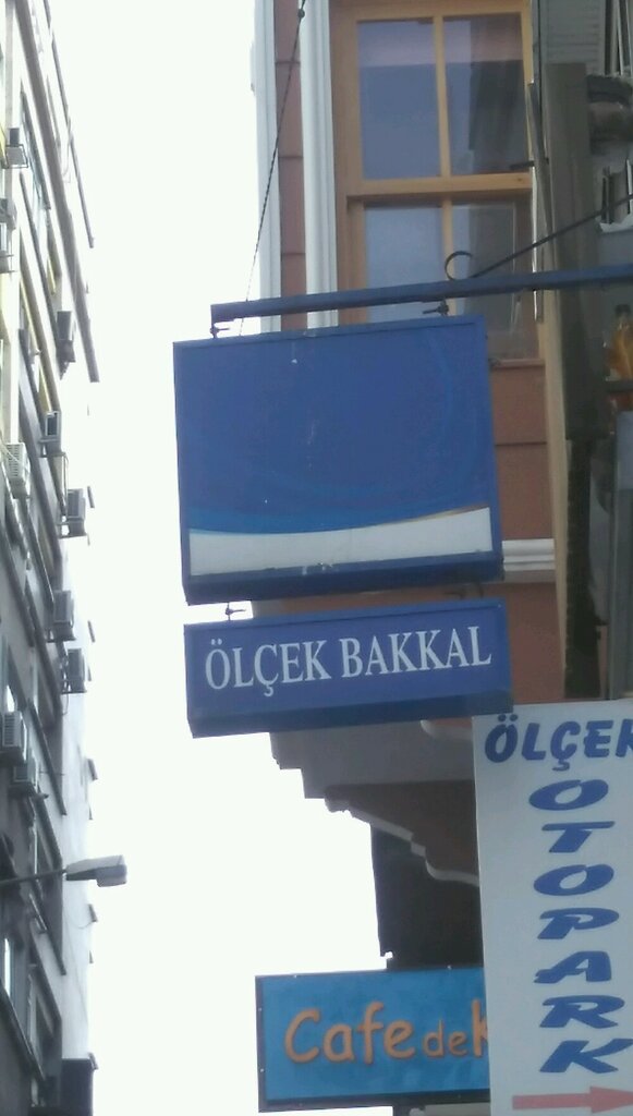 Market Ölçek Bakkaliyesi, İstanbul, foto