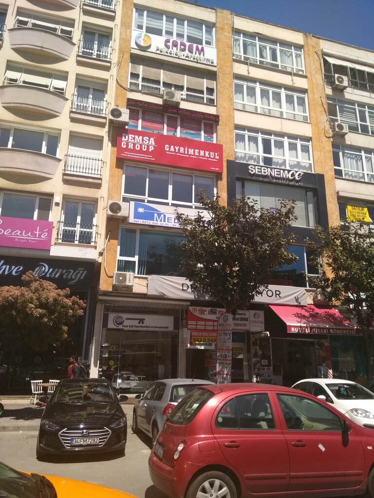Özel ağız ve diş sağlığı klinikleri ve muayenehaneleri Diş Hekimi Tülay Eray, İstanbul, foto