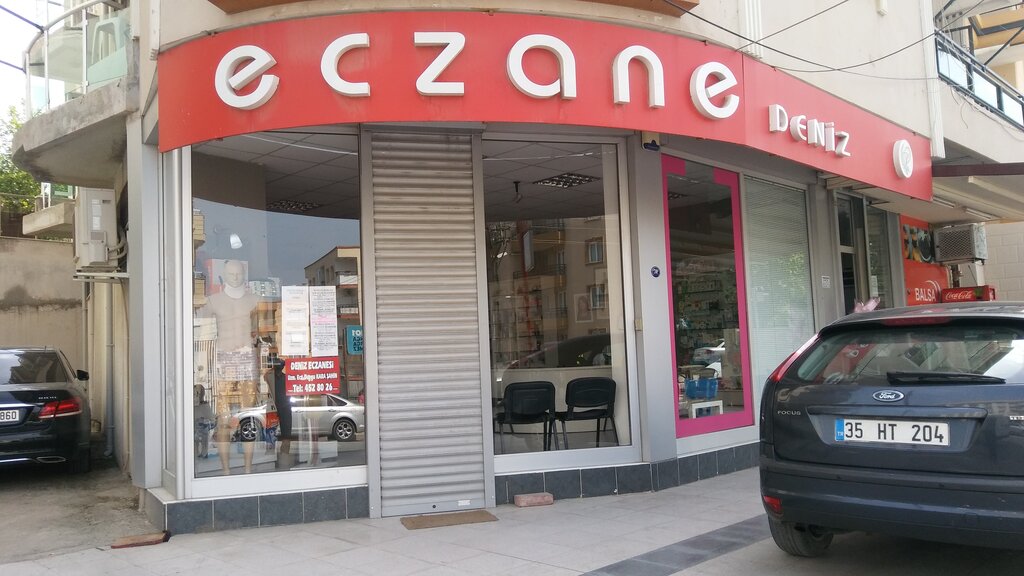 Eczaneler Deniz Eczanesi, İzmir, foto