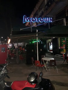 Motown Bar (Ashanti, Kumasi Metropolitan District, Bantama High Street, 10), bar  Kumasi'den