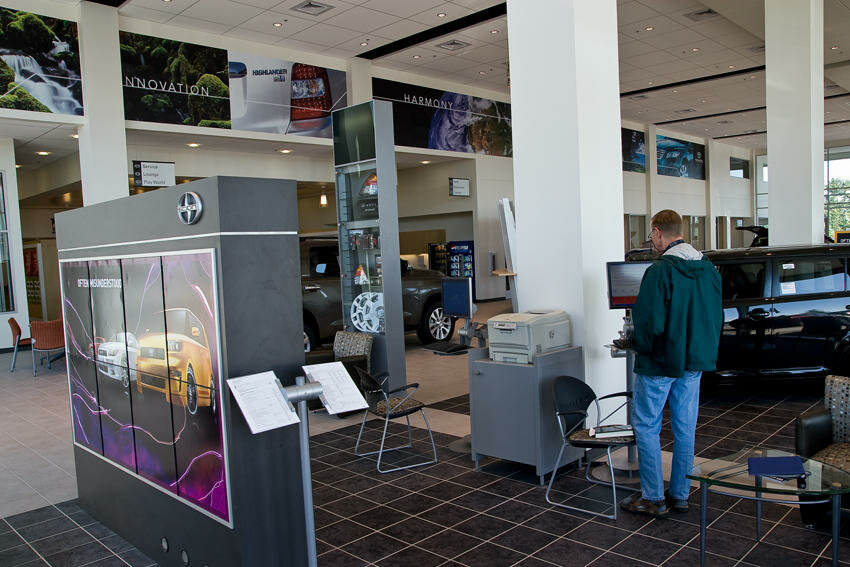 Otomobil satış galerileri Kendall Toyota of Eugene, Eugene, foto