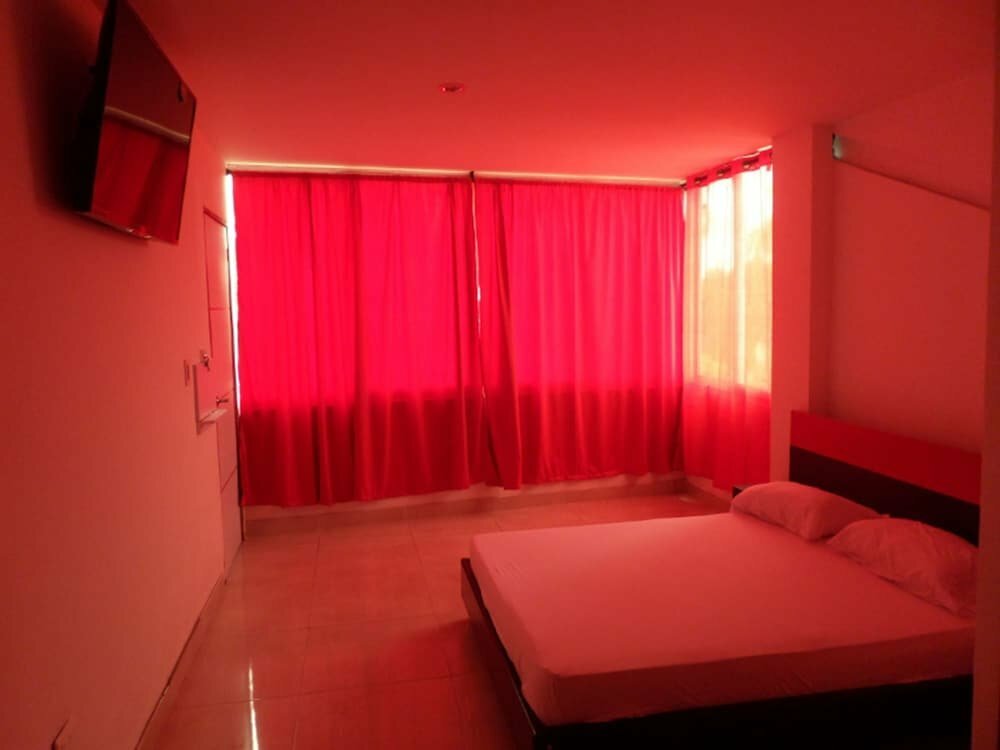 Otel Apartahotel Barcelot, Cali, foto