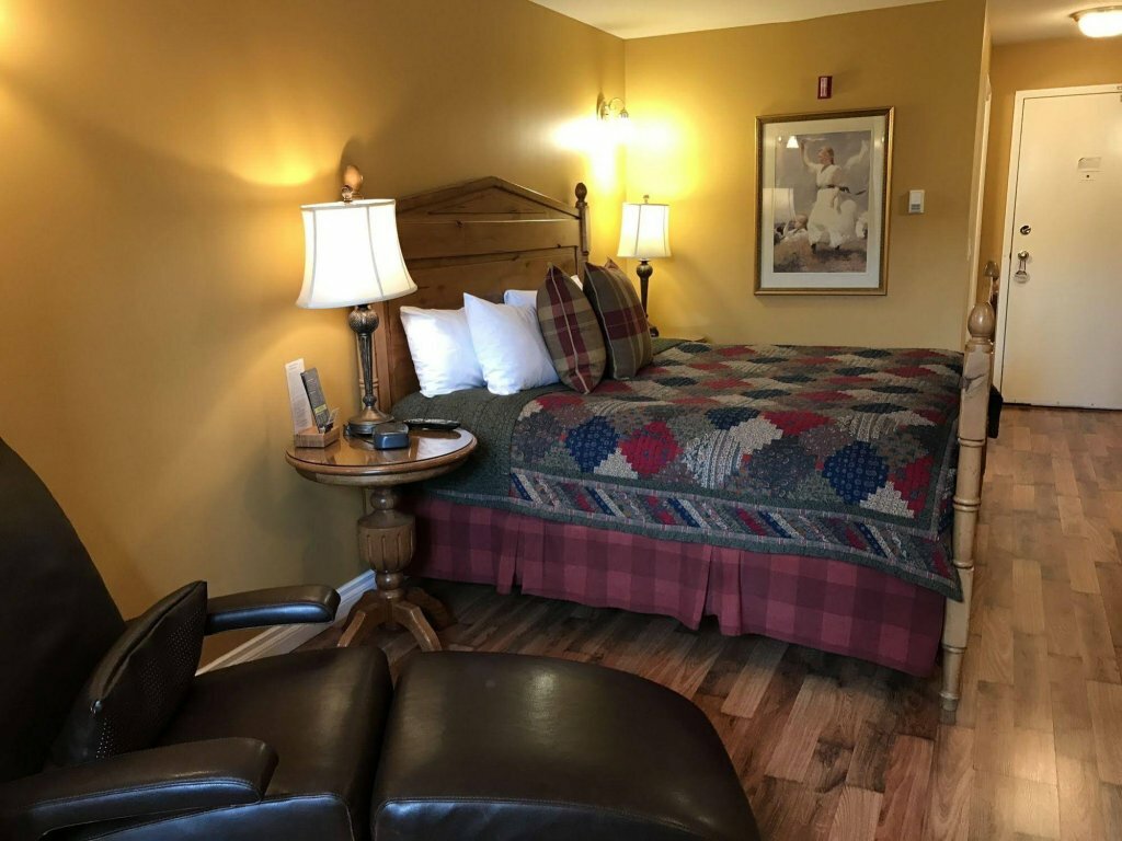 Otel The Lady MacDonald Country Inn, Alberta, foto