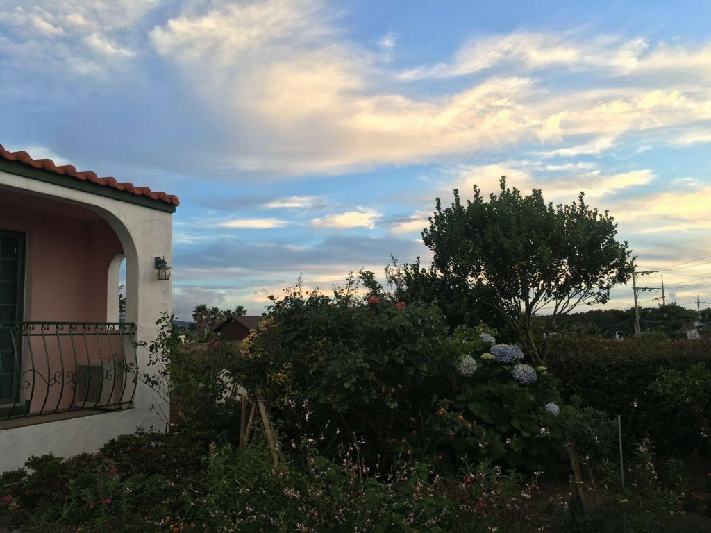 Otel Flora Pension In Jeju, Chjechju, foto