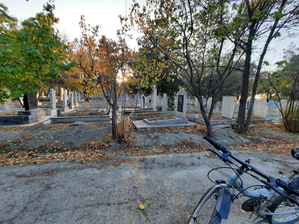 Mezarlıklar Müslüman Mezarlığı, Suğd (Sogd) ili, foto