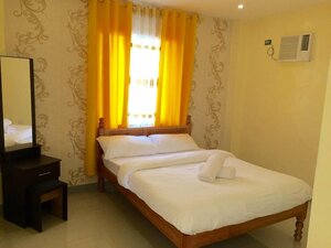 Jim's Castle Inn (Mimaropa, Palawan, Coron), otel  Koron'dan