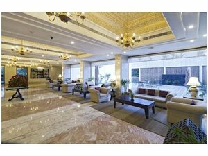 Clarks Avadh (State of Uttar Pradesh, Lucknow, Mahatma Gandhi Marg), otel  Lakhnau'dan