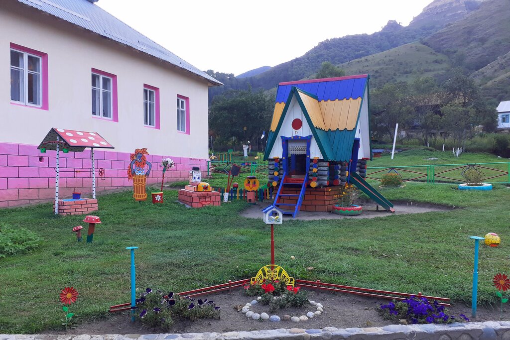 Anaokulları Mbdou Kindergarten № 9 Chippolino, Karaçay‑Çerkez Cumhuriyeti, foto