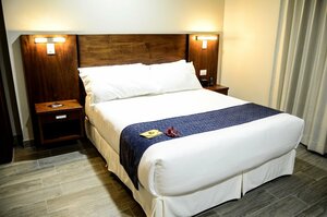Hotel San Agustin Plaza (Cotopaxi, Latacunga), otel