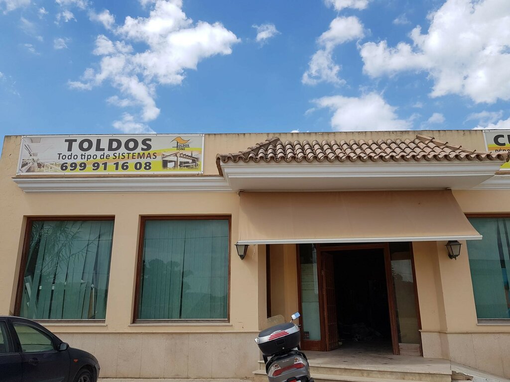 Çerçeve ve çadır yapıları Toldos Toni, Endülüs, foto