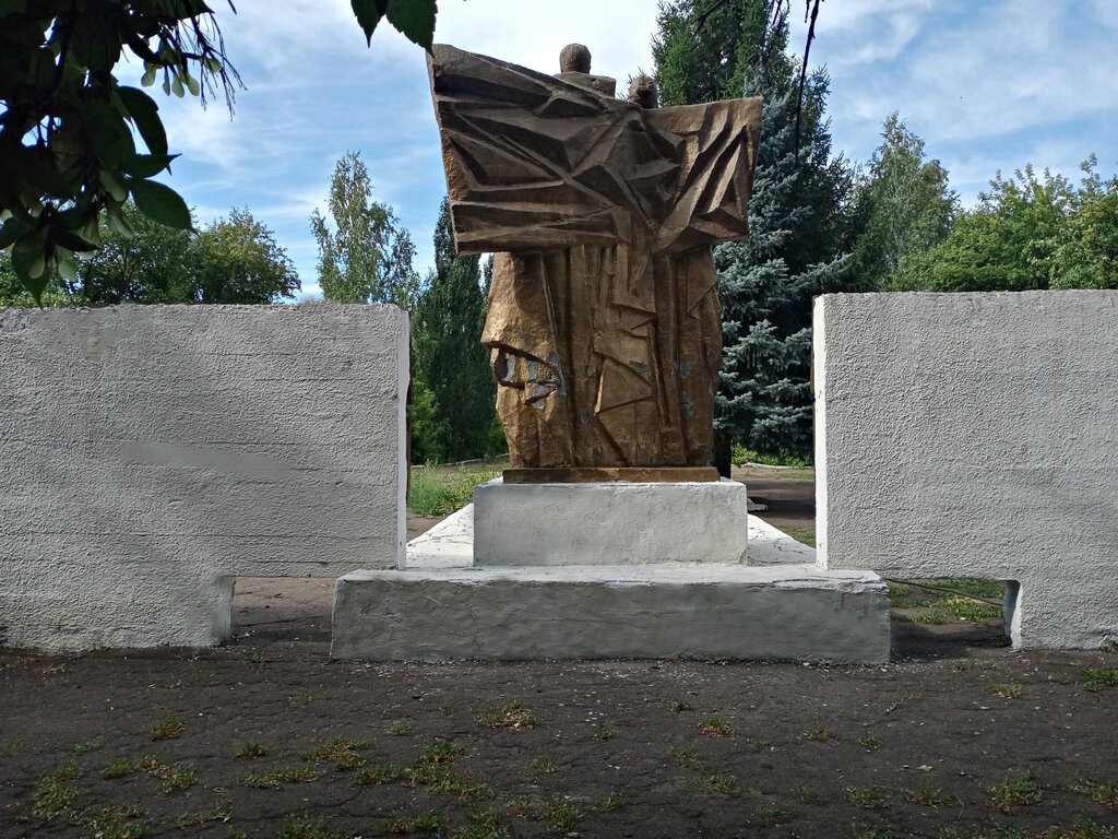 Anıt, heykel Мемориал Великой Отечественной войны, Omskaya oblastı, foto