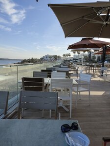 Café La falaise (Monastir), kahve dükkanları  Monastir'den