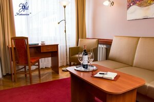 Hotel Katowice Economy (Silesian Voivodeship, Katowice, aleja Wojciecha Korfantego, 9), otel  Katoviçe'den