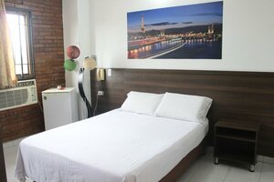 Hotel Elimar (Valle del Cauca, Municipio de Santiago de Cali, Calle 13, 30-85), otel  Girardot'tan