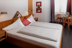 4-Länder-Hotel Deutschmann (Vorarlberg, Bregenz, Rheinstraße, 83), otel  Bregenz'den