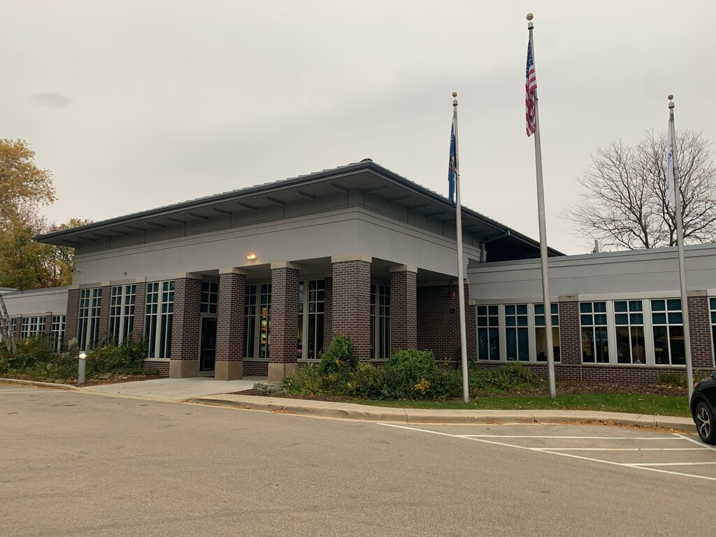 Banka Russ Darrow Automotive Group, Wisconsin Eyaleti, foto