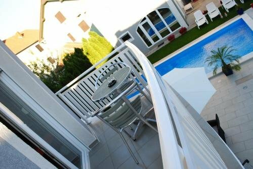 Otel Vila Delux Negotin, Dünya, foto