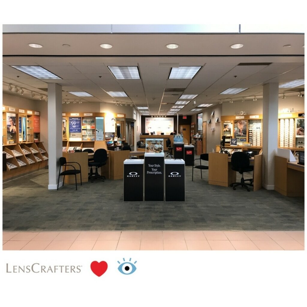 Giyim mağazası LensCrafters, Elyria, foto