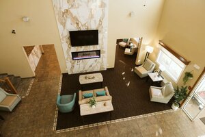 EverSpring Suites (North Dakota, Burleigh County, Bismarck Municipal Airport), otel  Bismarck'tan